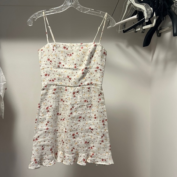 Reformation | Dresses | Reformation Floral Mini Dress Size | Poshmark